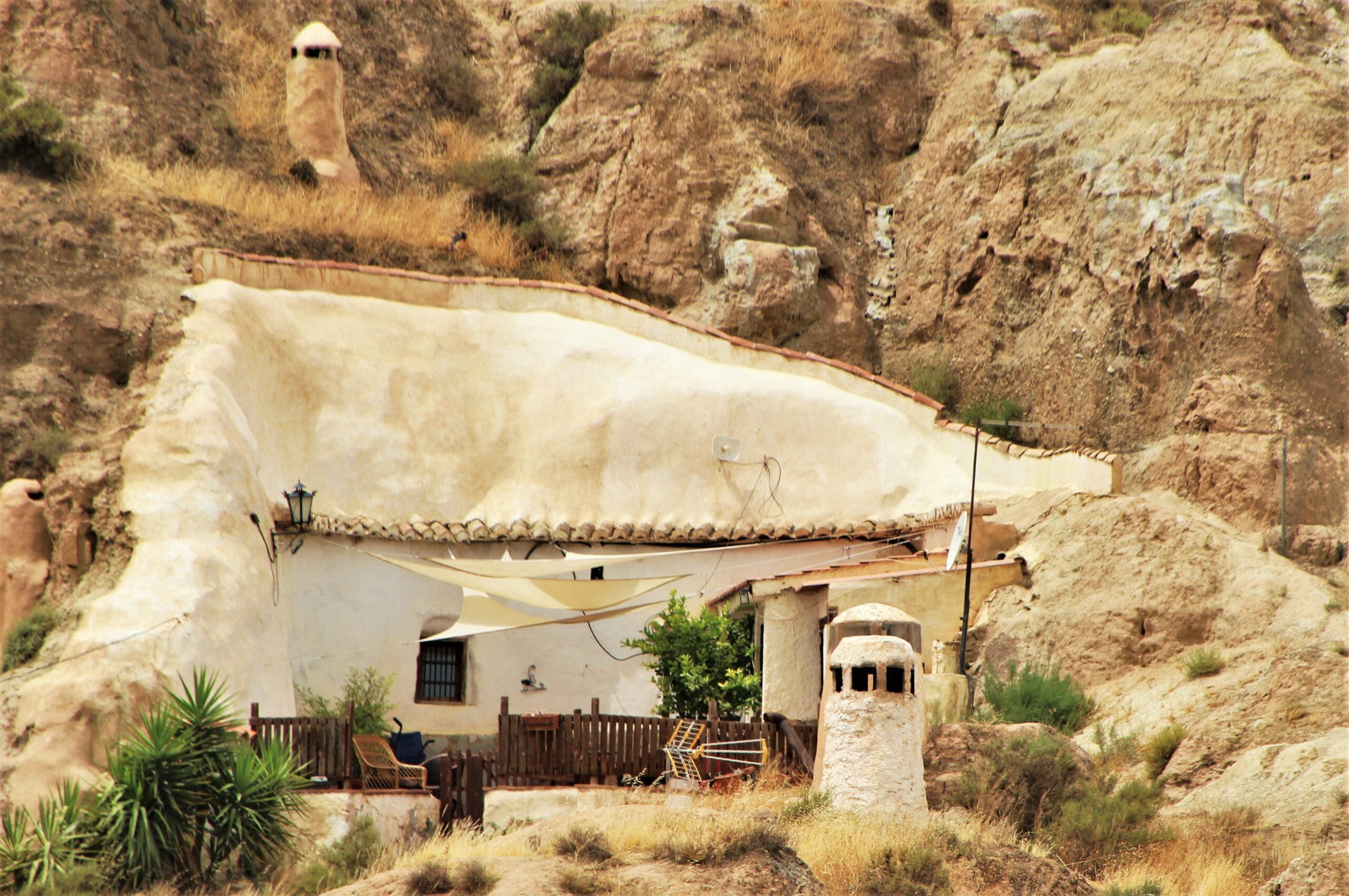 What to see in Guadix with its legendary cave houses